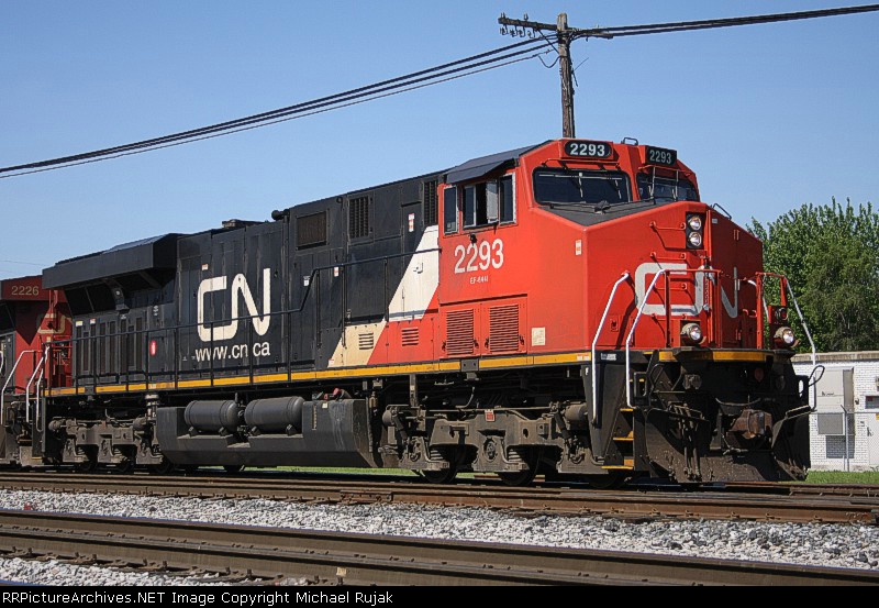 CN 2293